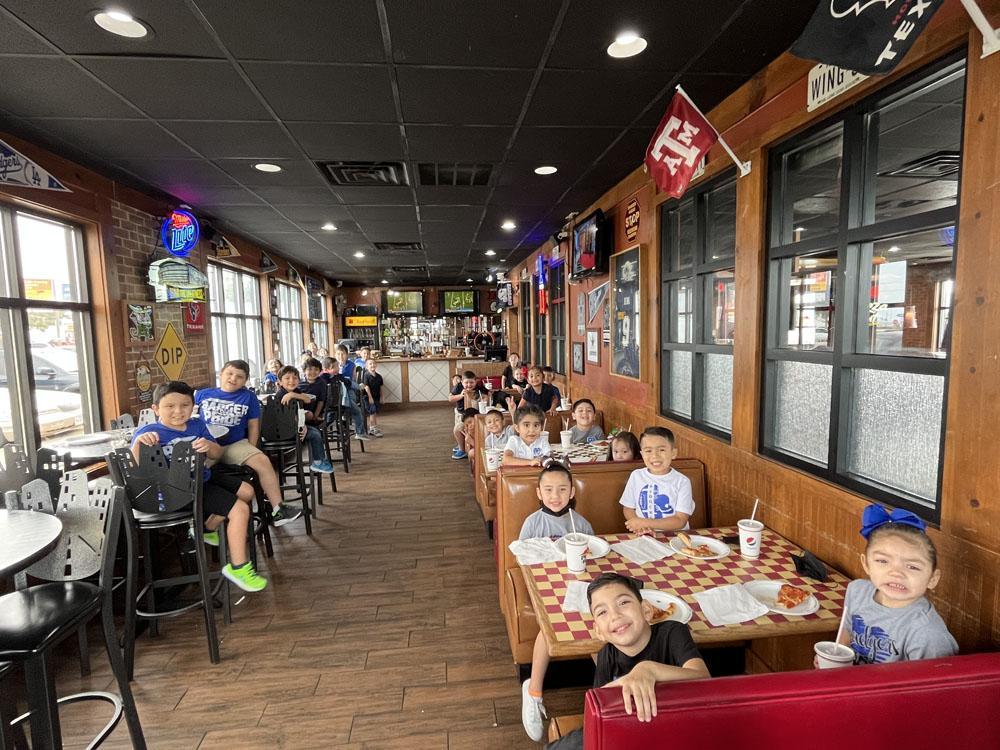 Fundraiser Limo Lunch/RollNDough – Limo Ride 21 – Ben Bolt-Palito ...