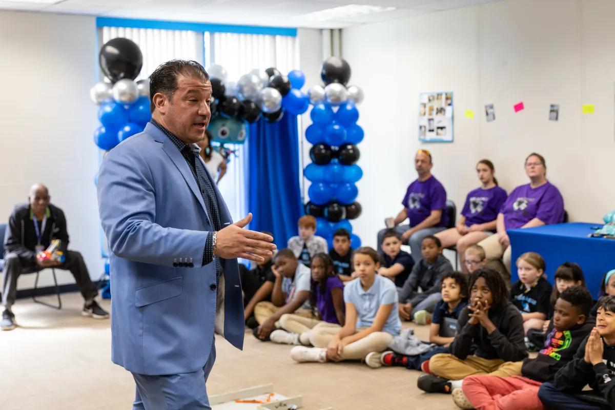 Superintendent Bio – Superintendent's Office – Woodland Hills School ...