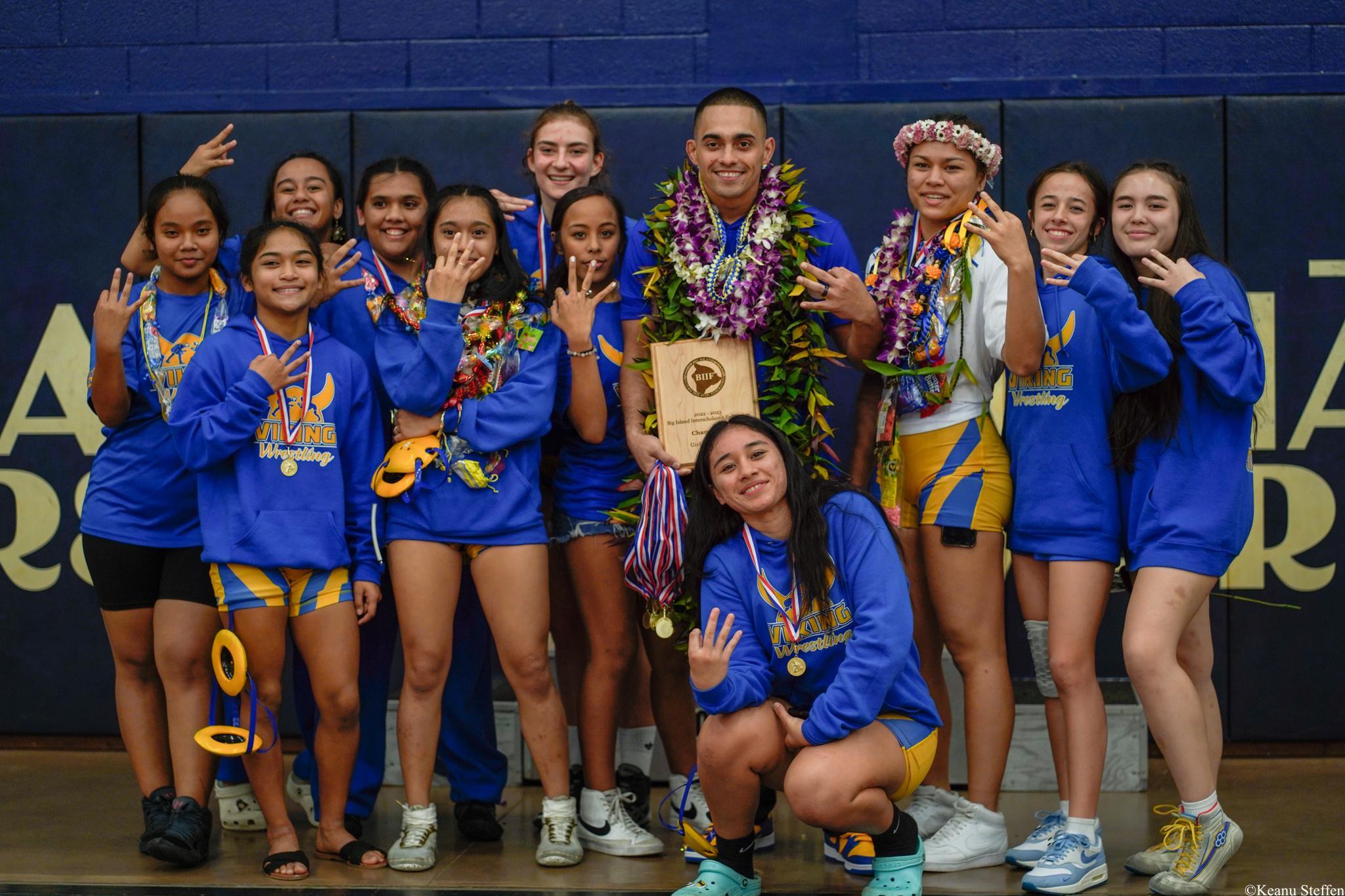 Photo Album – Wrestling – Hilo High School