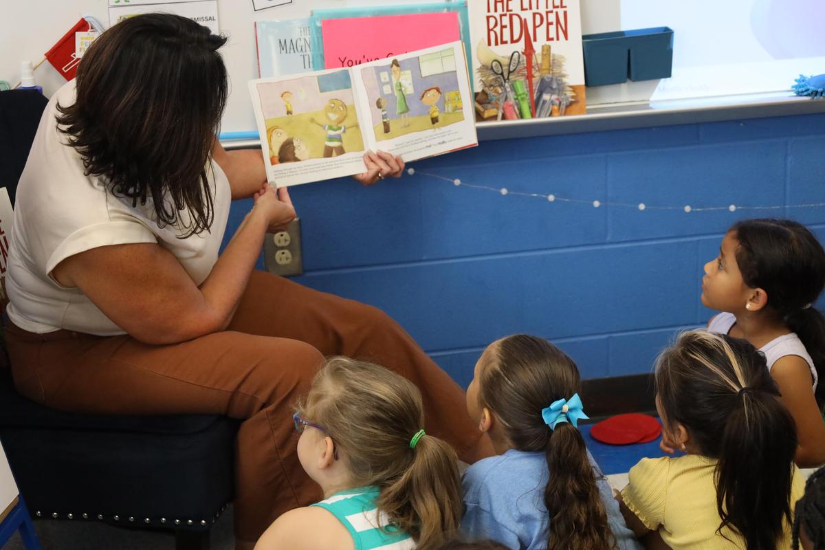 Library Services Page – Academics – Rutherford County Schools