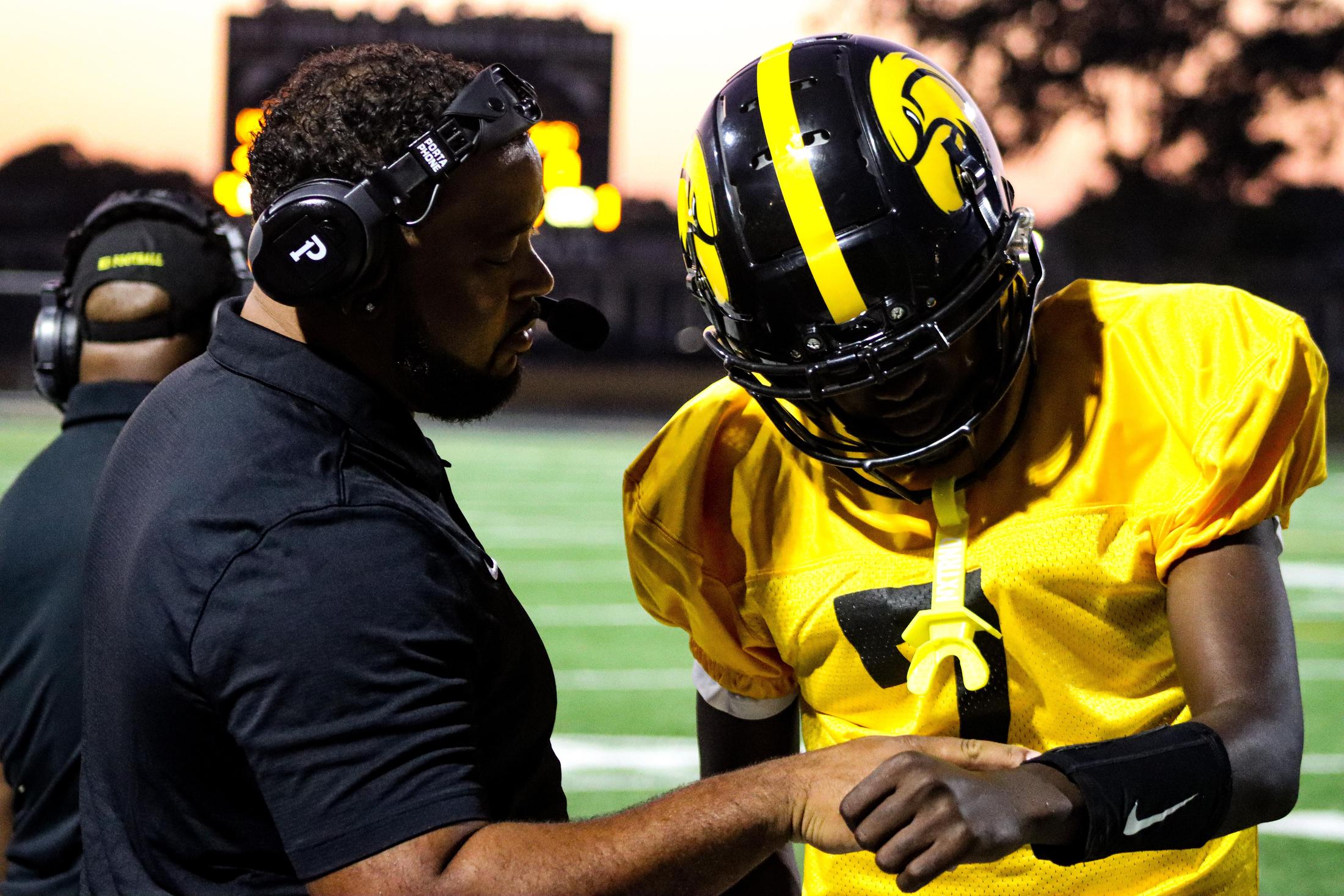 Football – Athletics – King/Drew Magnet High School of Medicine and Science