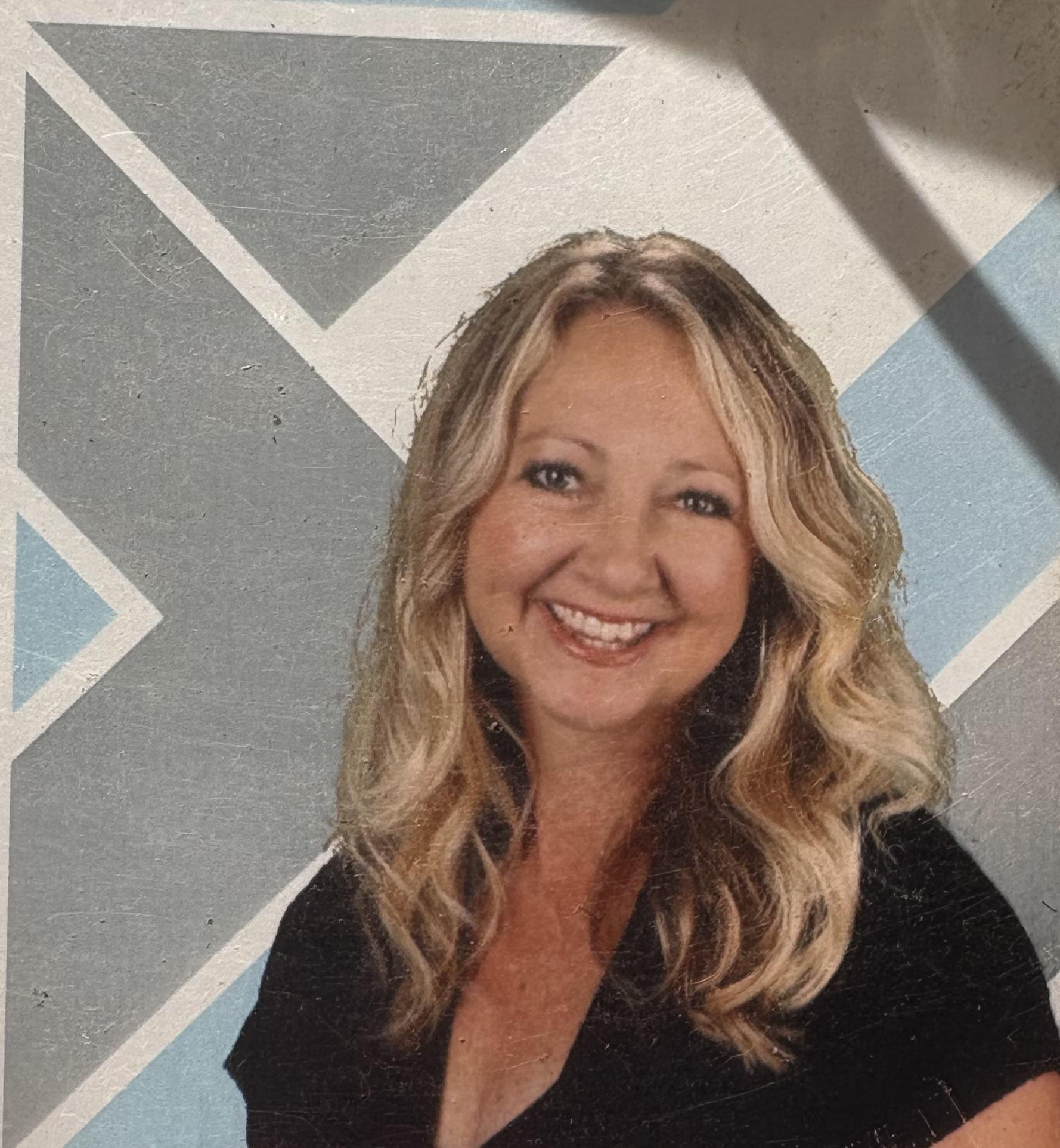 Mrs. Candice DeVivo Rm 9 – First Grade – Tulita Elementary