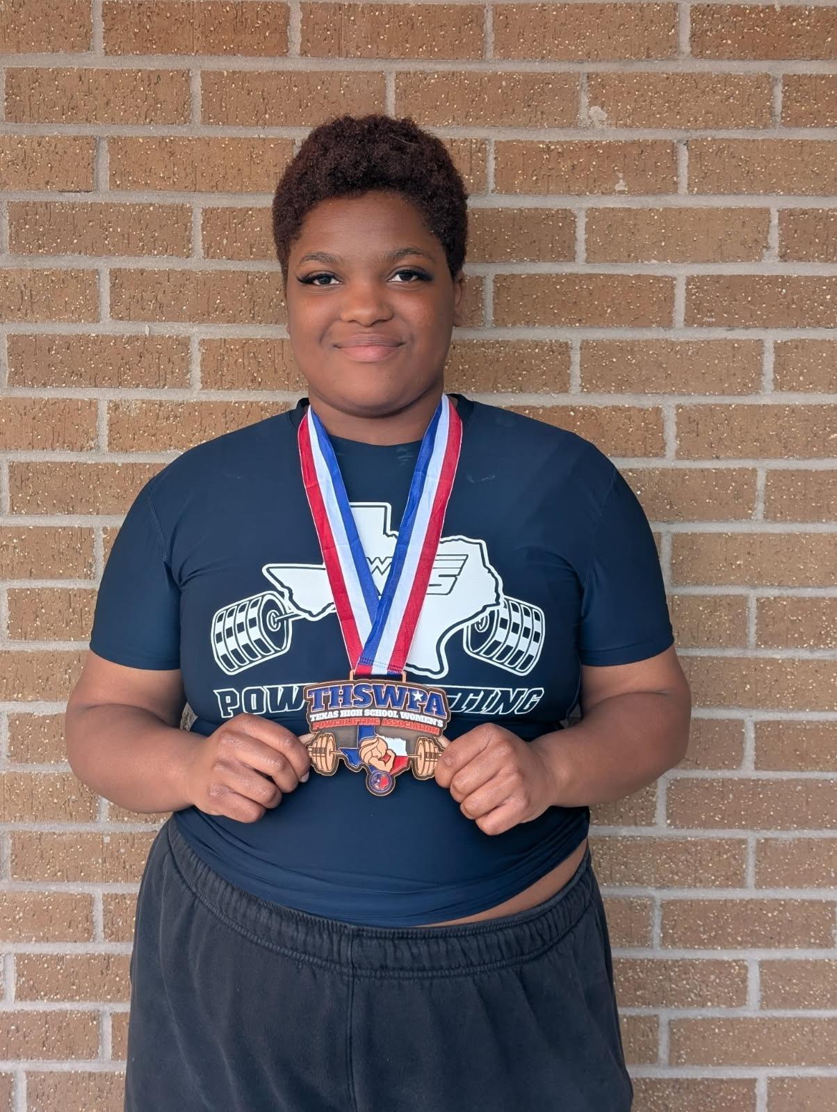 WOS Girls Powerlifting Team Muscle Through THSWPA! | West Orange-Stark ...