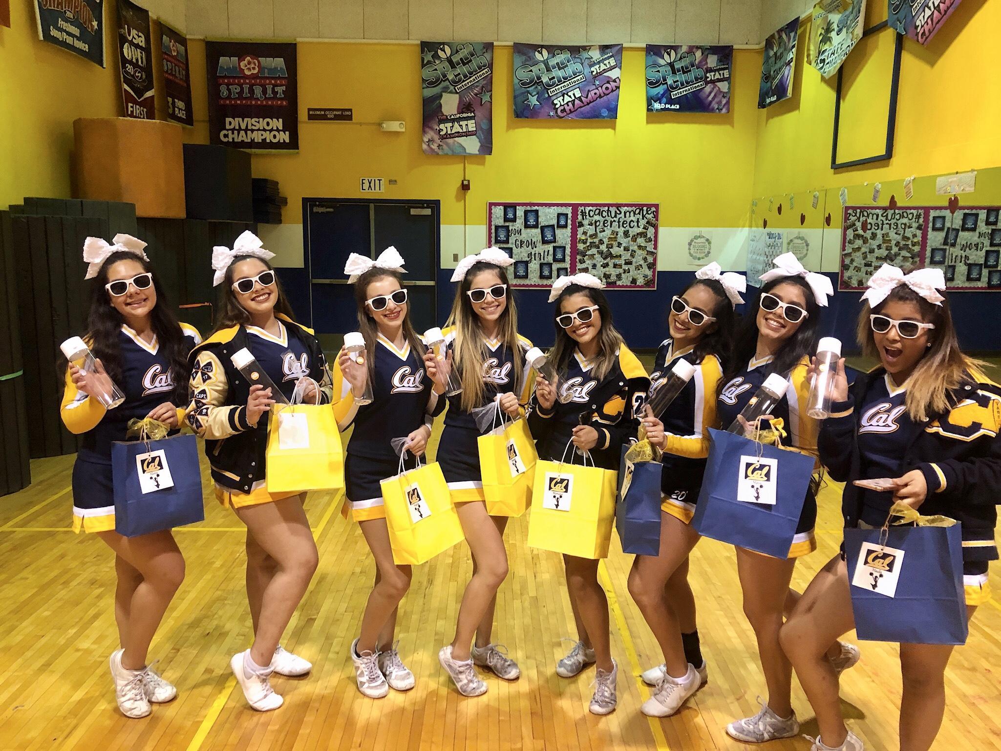 Show Cheer | Competition – Cheer & Song – California High School