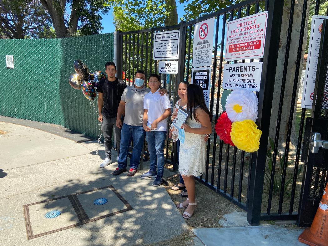 Culmination Parade 2020 – Gallery – Reseda Elementary School