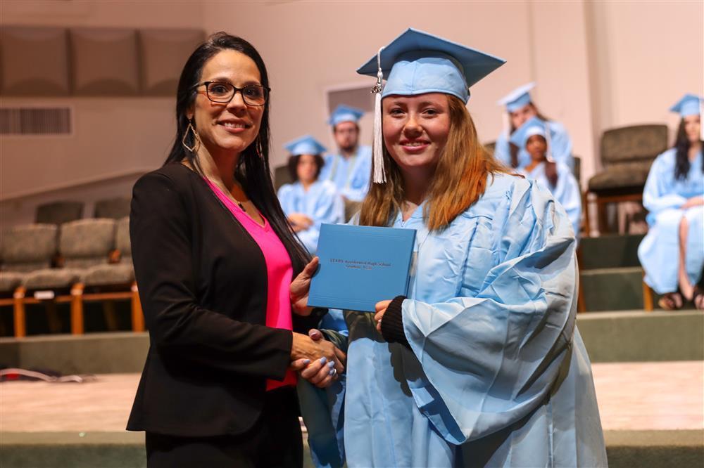 Fall 2022 – STARS Graduation – STARS Accelerated High School