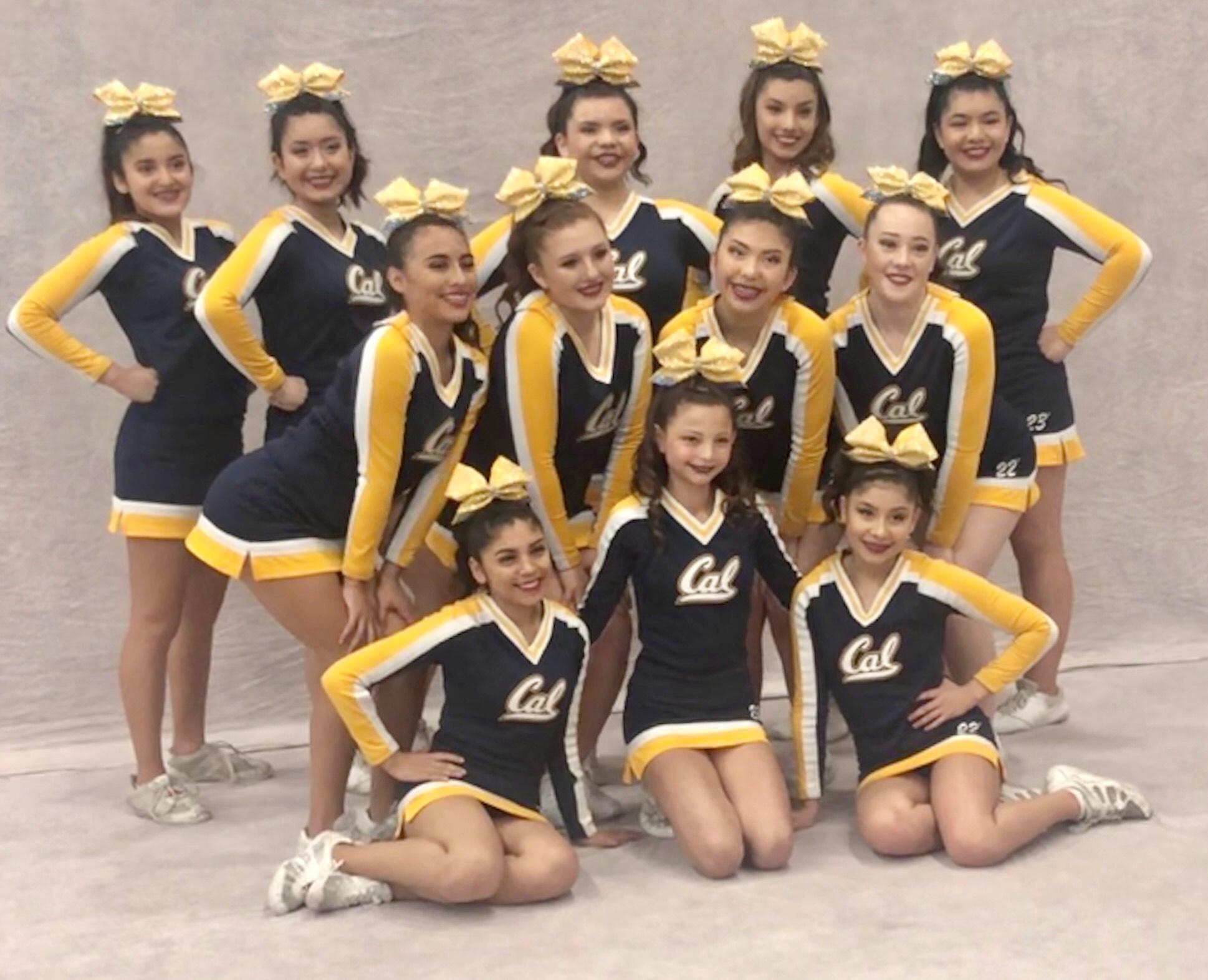 Show Cheer | Competition – Cheer & Song – California High School