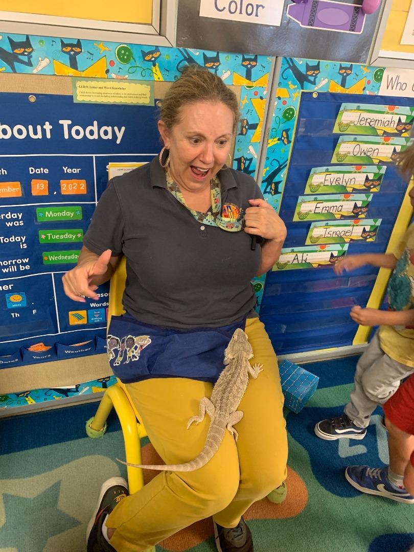 Yellow Room – Yellow Room – Logan Early Education Center