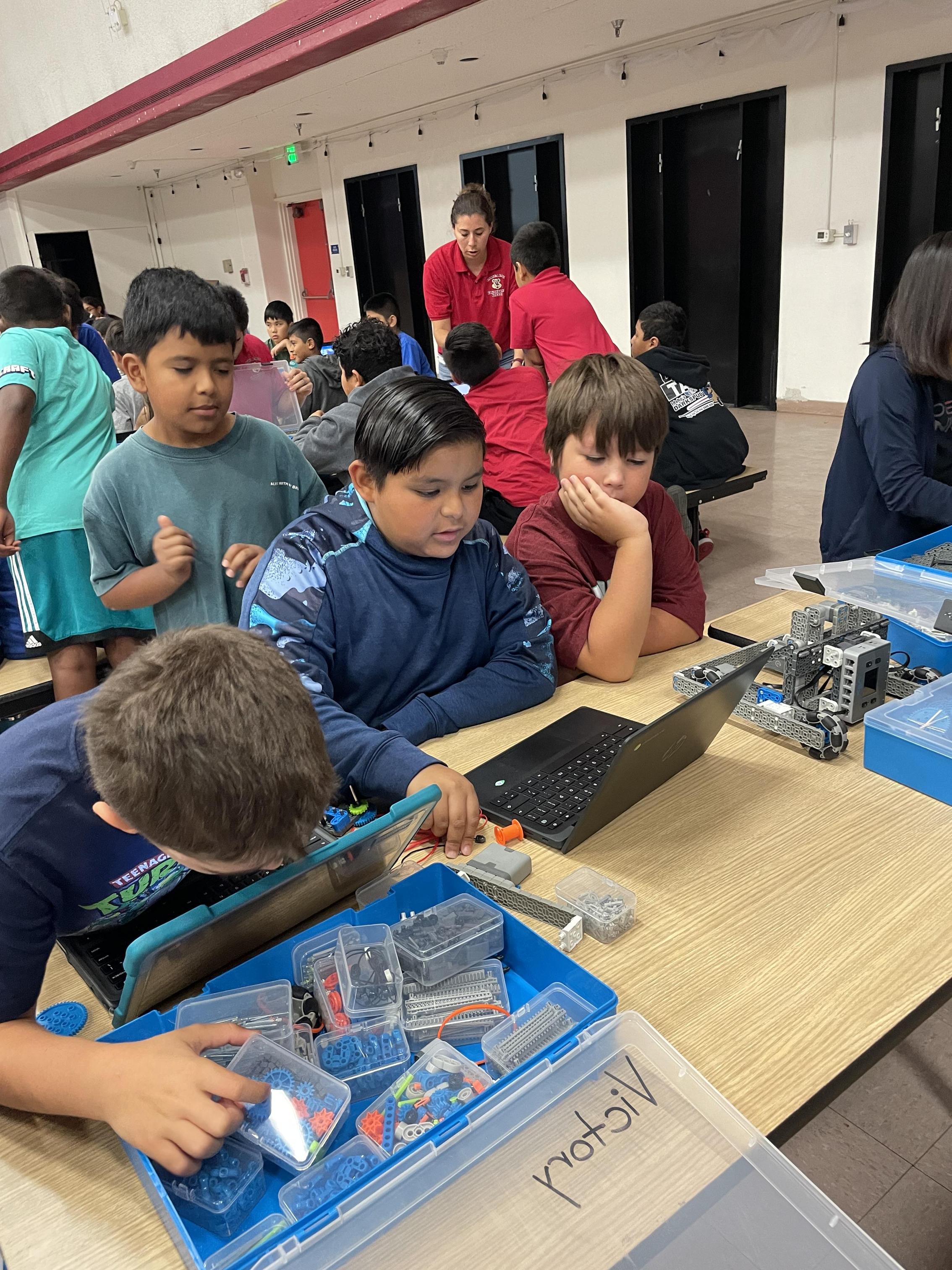 STEAM Magnet Classroom Activities and Photos – STEAM Magnet – Victory ...