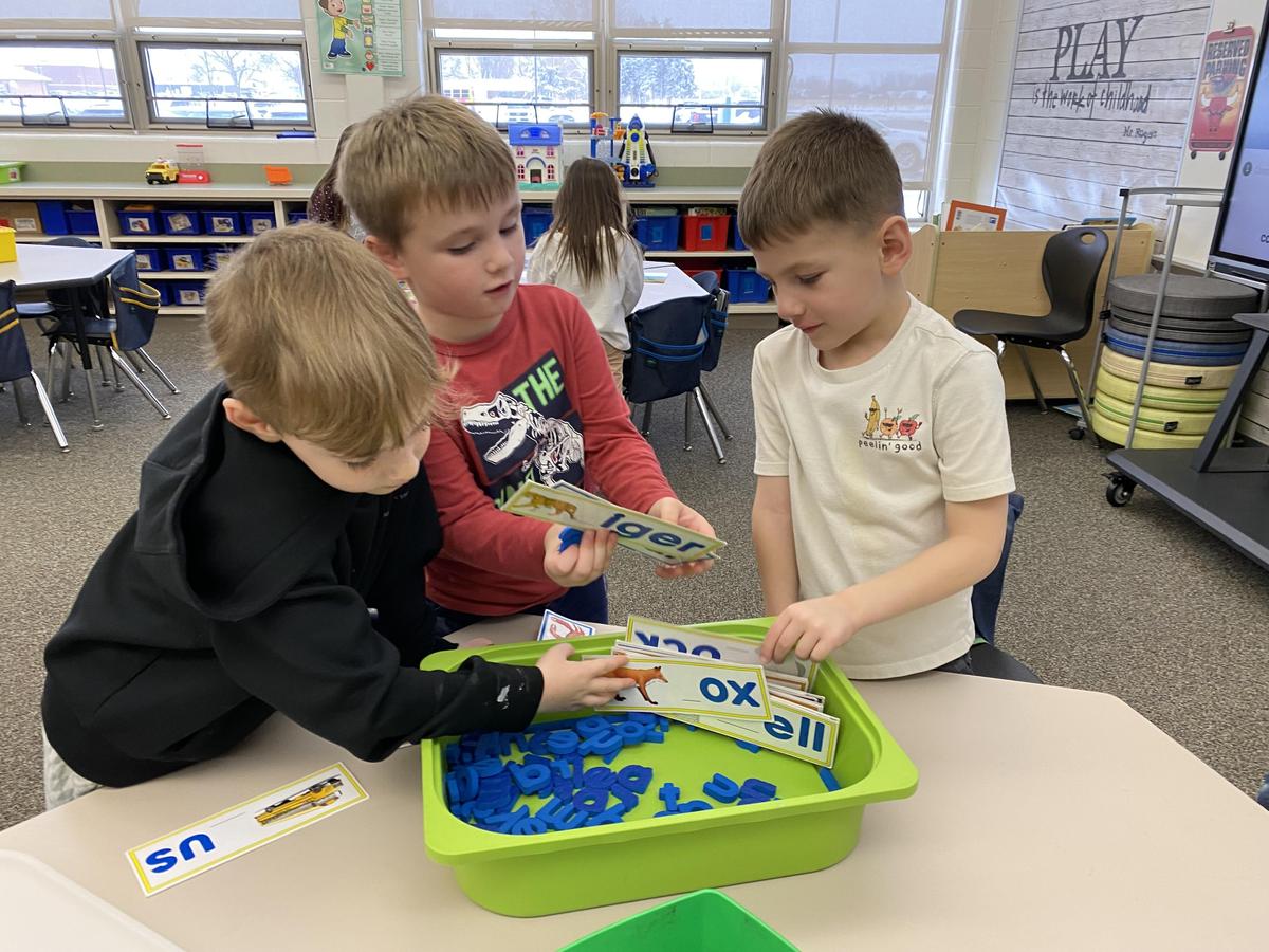 At the center of learning | Coal City Community Unit School District #1