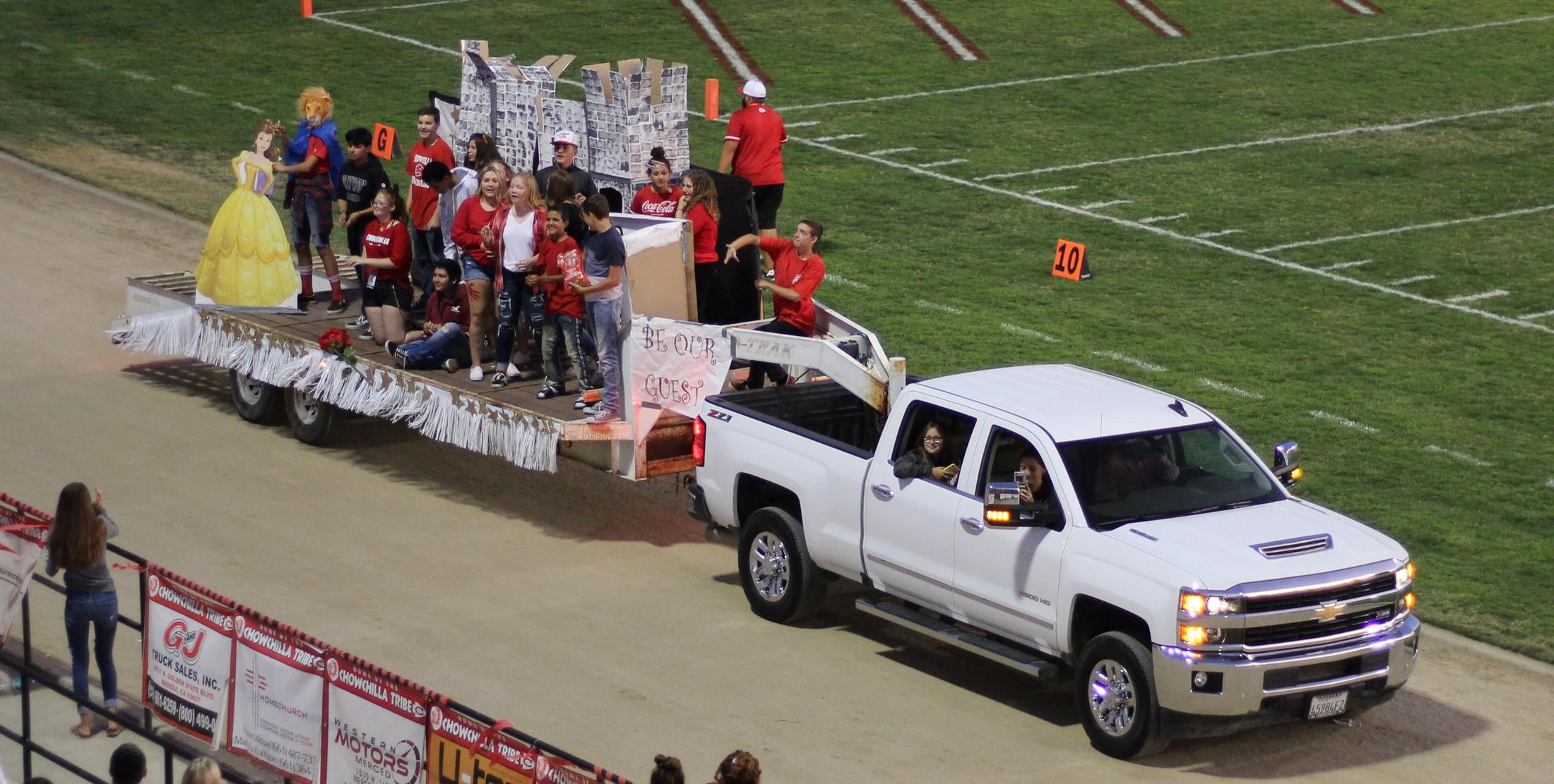 Homecoming Floats at Night 2019 – CUHS Videos & Photos – Chowchilla ...
