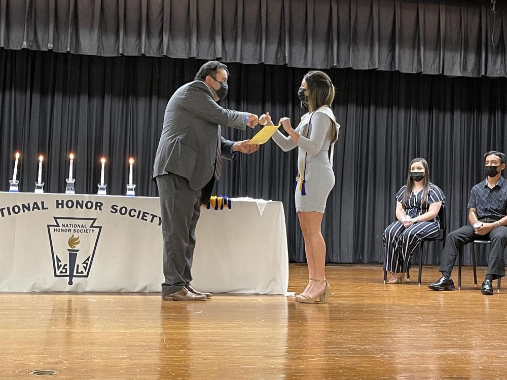 National Honor Society Ceremony 2021 – NHS Ceremony 2021 – Ben Bolt ...