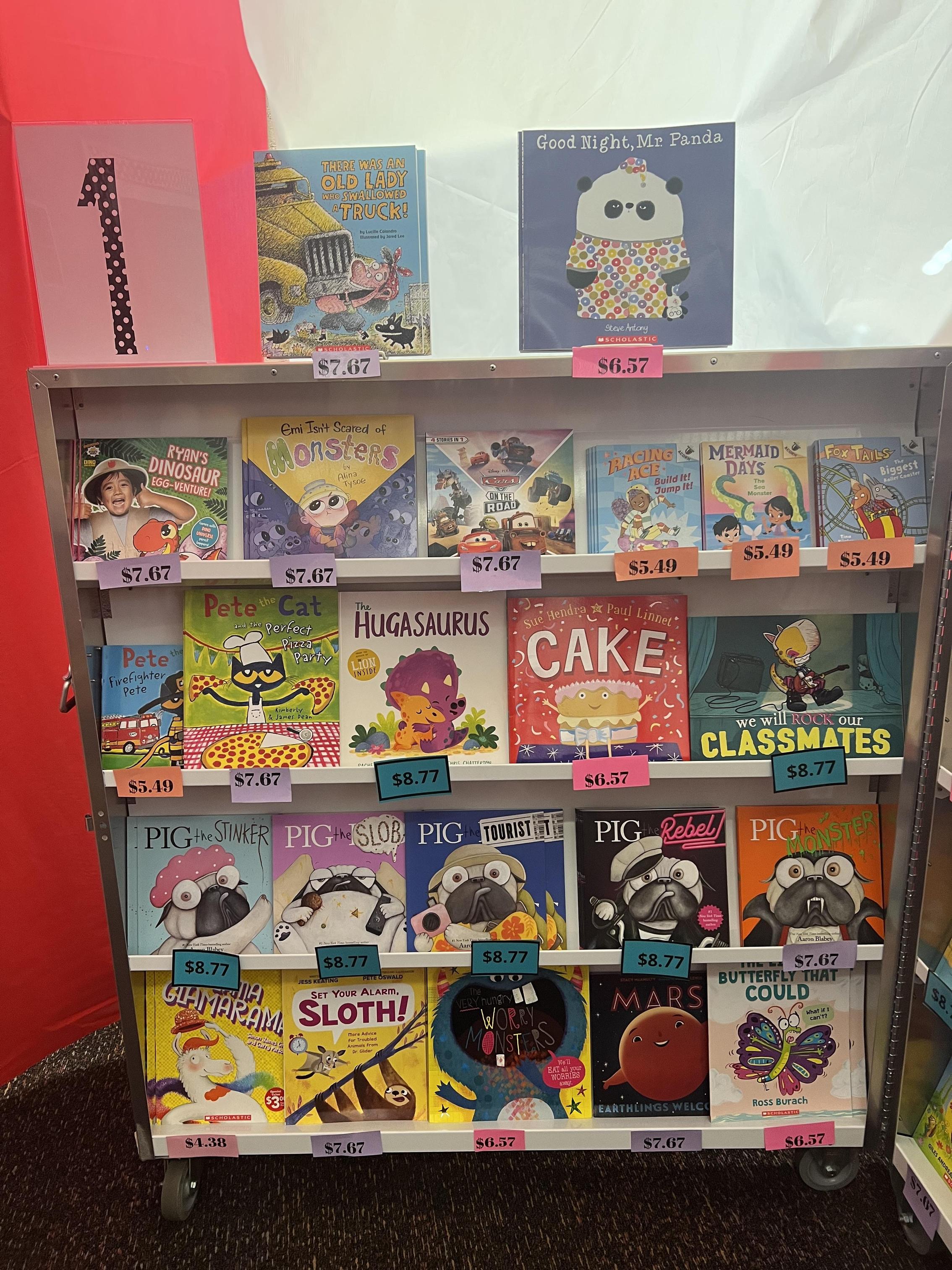 Book Fair 2022 – Library Media Center – McFadden School of Excellence