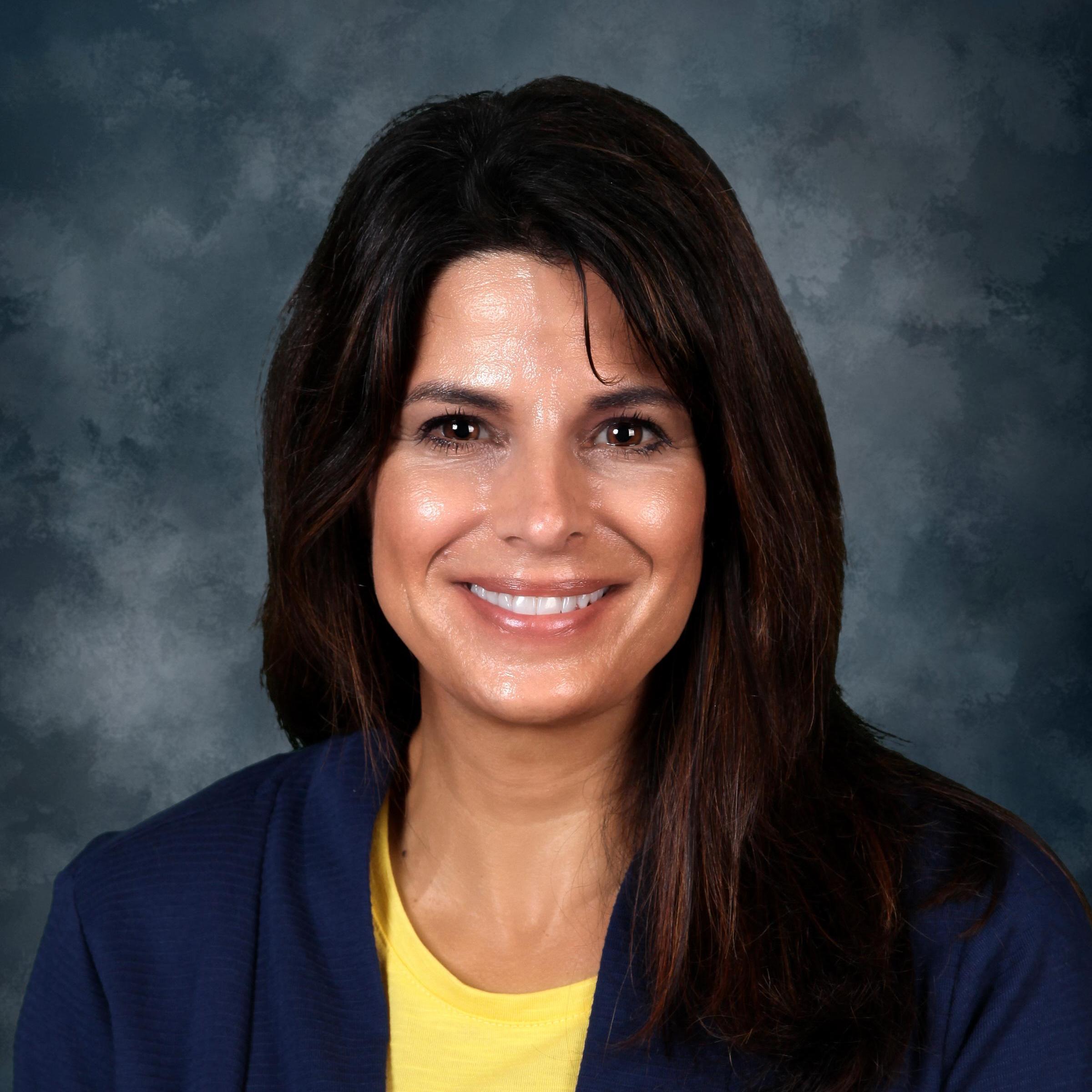 Bio – Mrs. Dina McClain – Windber Area School District