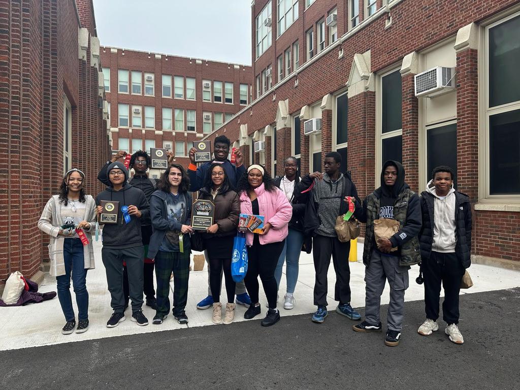 Photos | Gwendolyn Brooks College Preparatory Academy