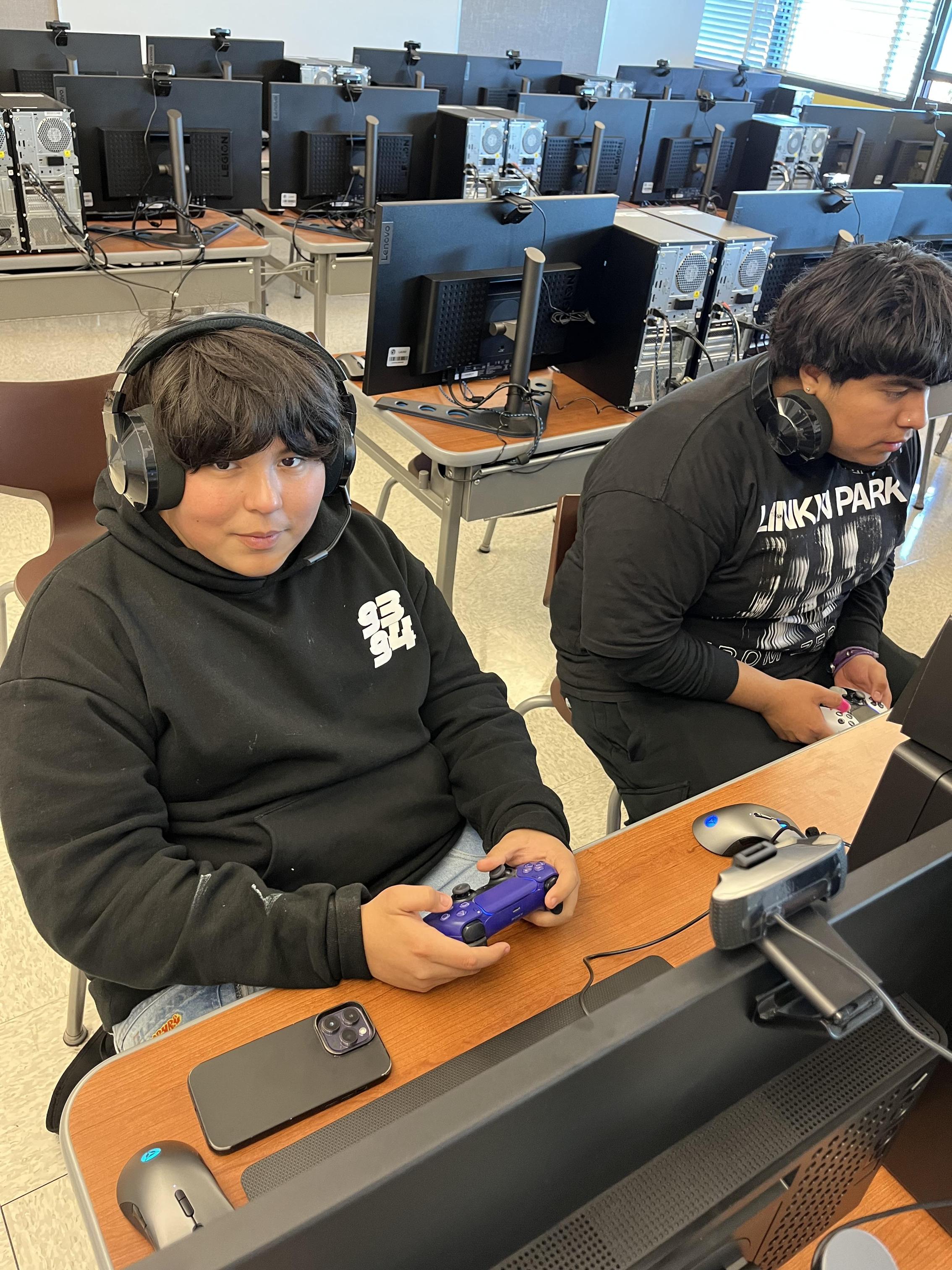 Esports – The Critical Design and Gaming STEM Magnet (C:\DAGSM ...