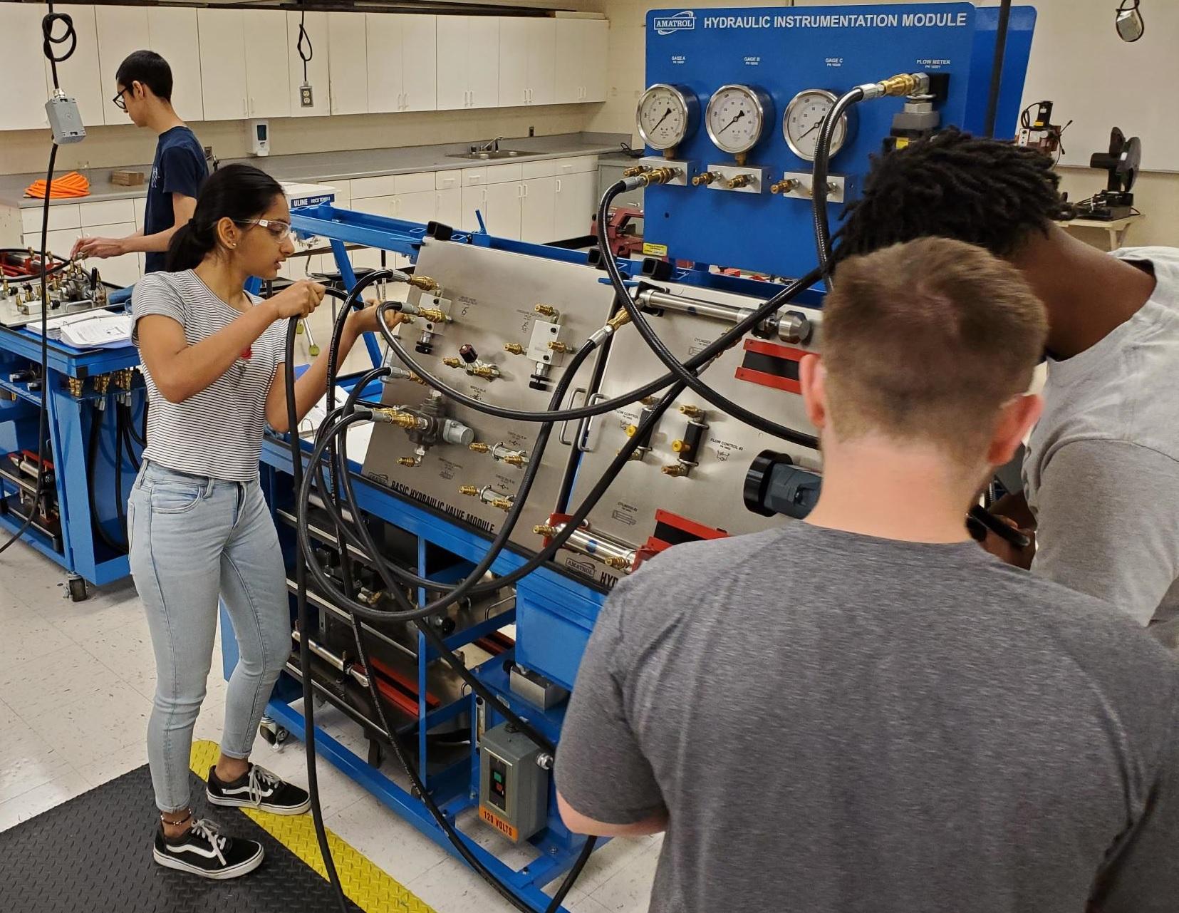 MECH 1330 Fluid Power (Hydraulics and Pneumatics) – Leonard Ciletti – Oakland High School