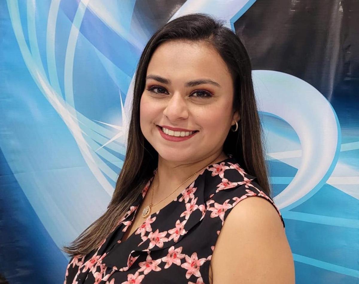 Veterans Memorial High School teacher named Claes Nobel Educator of ...