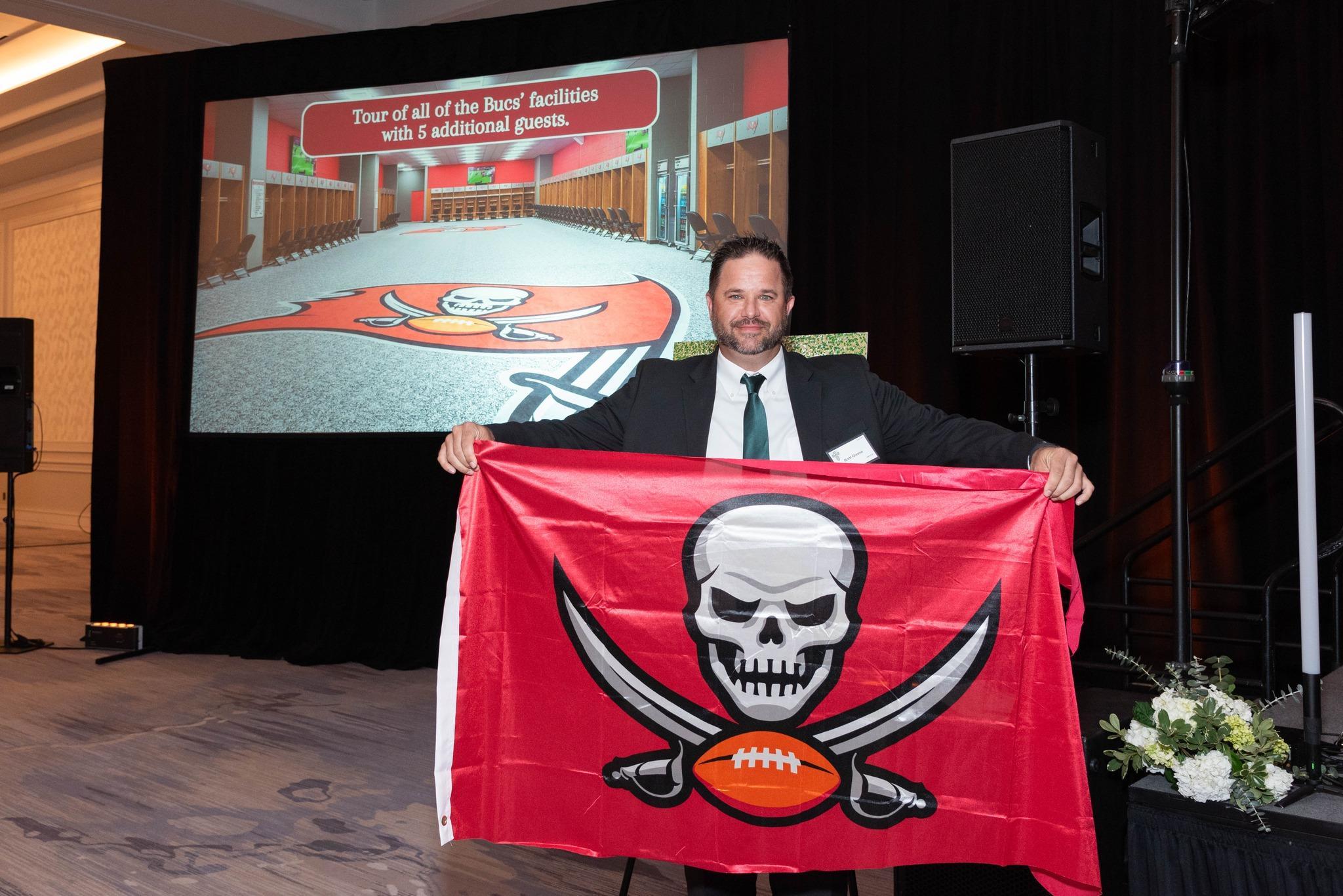 Cross & Shield Gala – Support TC – Tampa Catholic High School