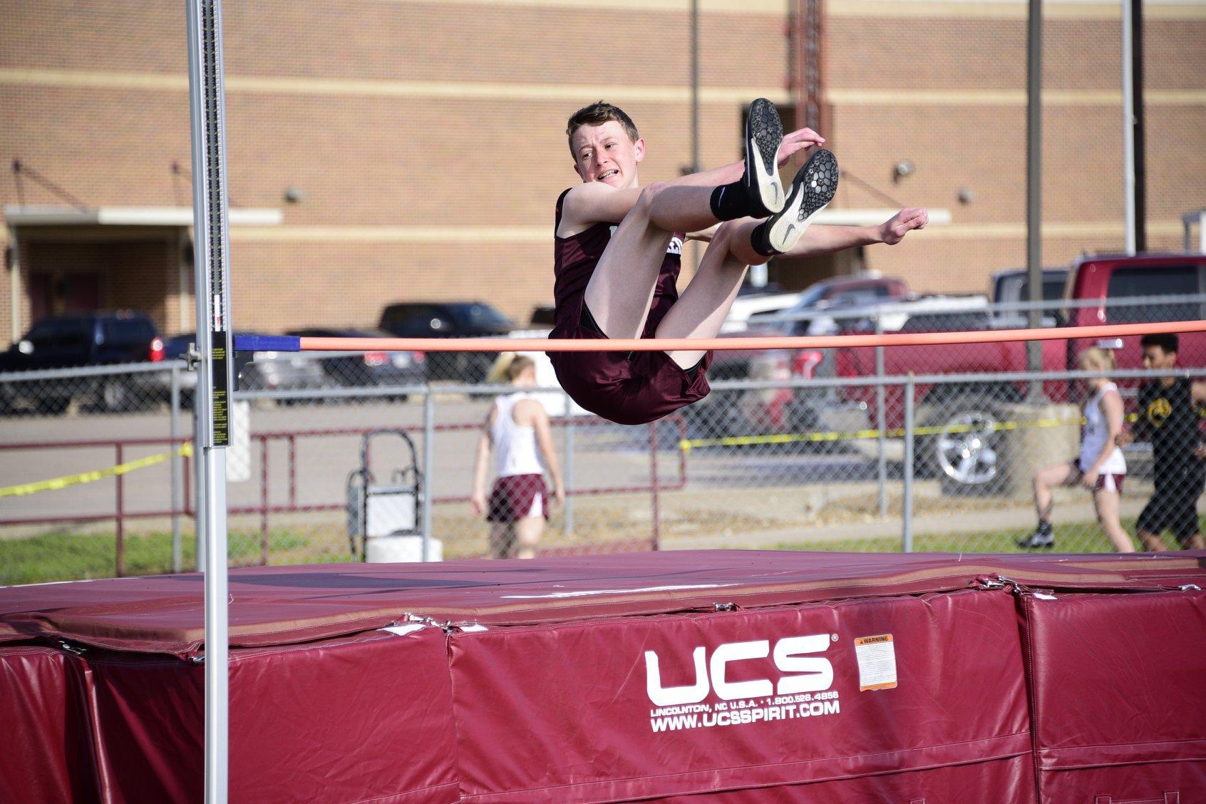 Track – Athletics – Mildred Independent School District