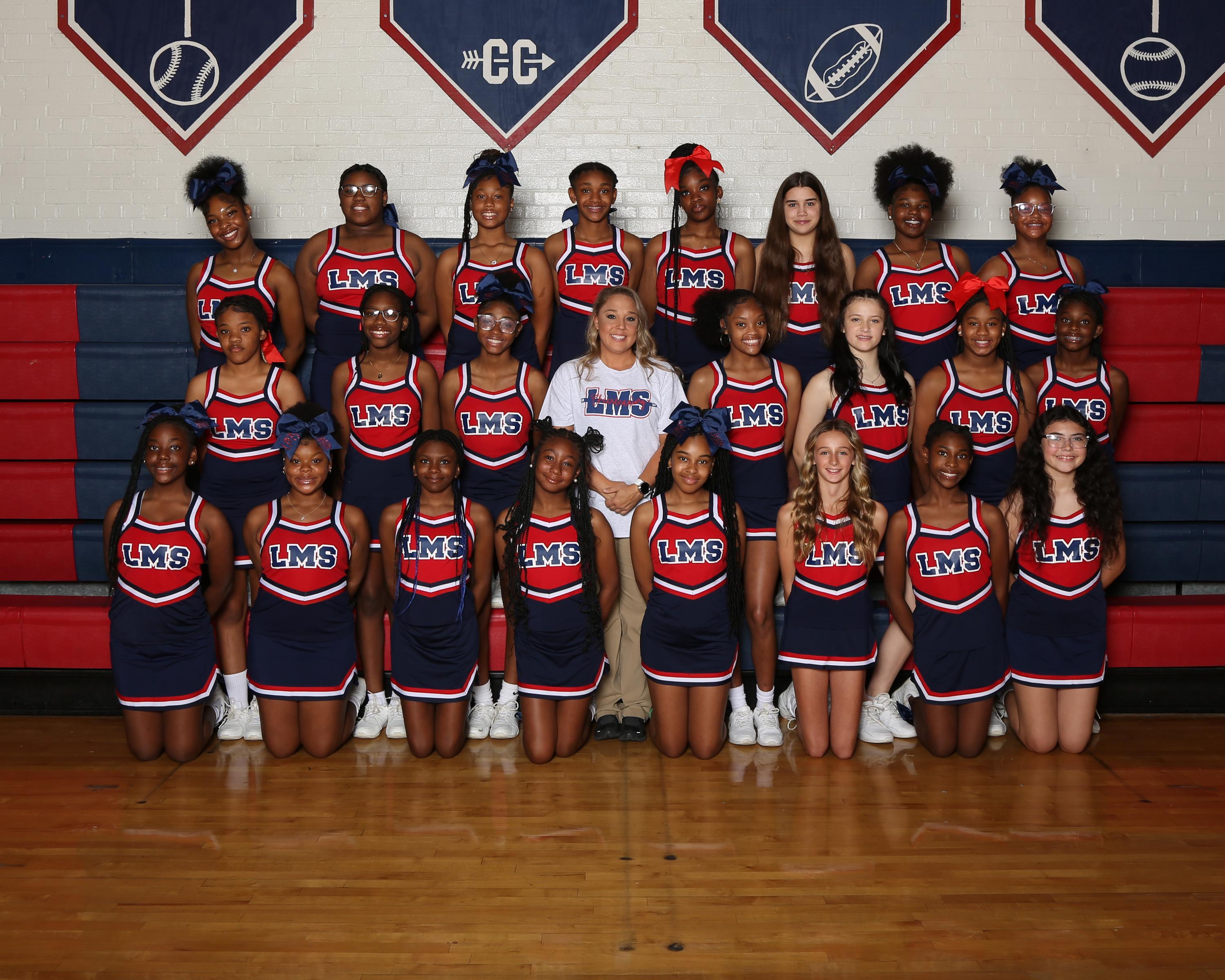 Middle School Cheerleaders