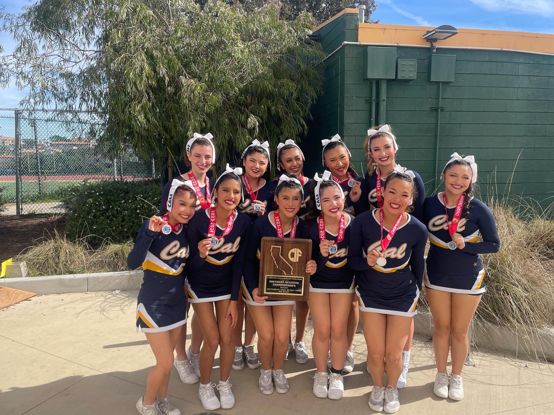 Traditional Competitive Cheer – Cheer & Song – California High School