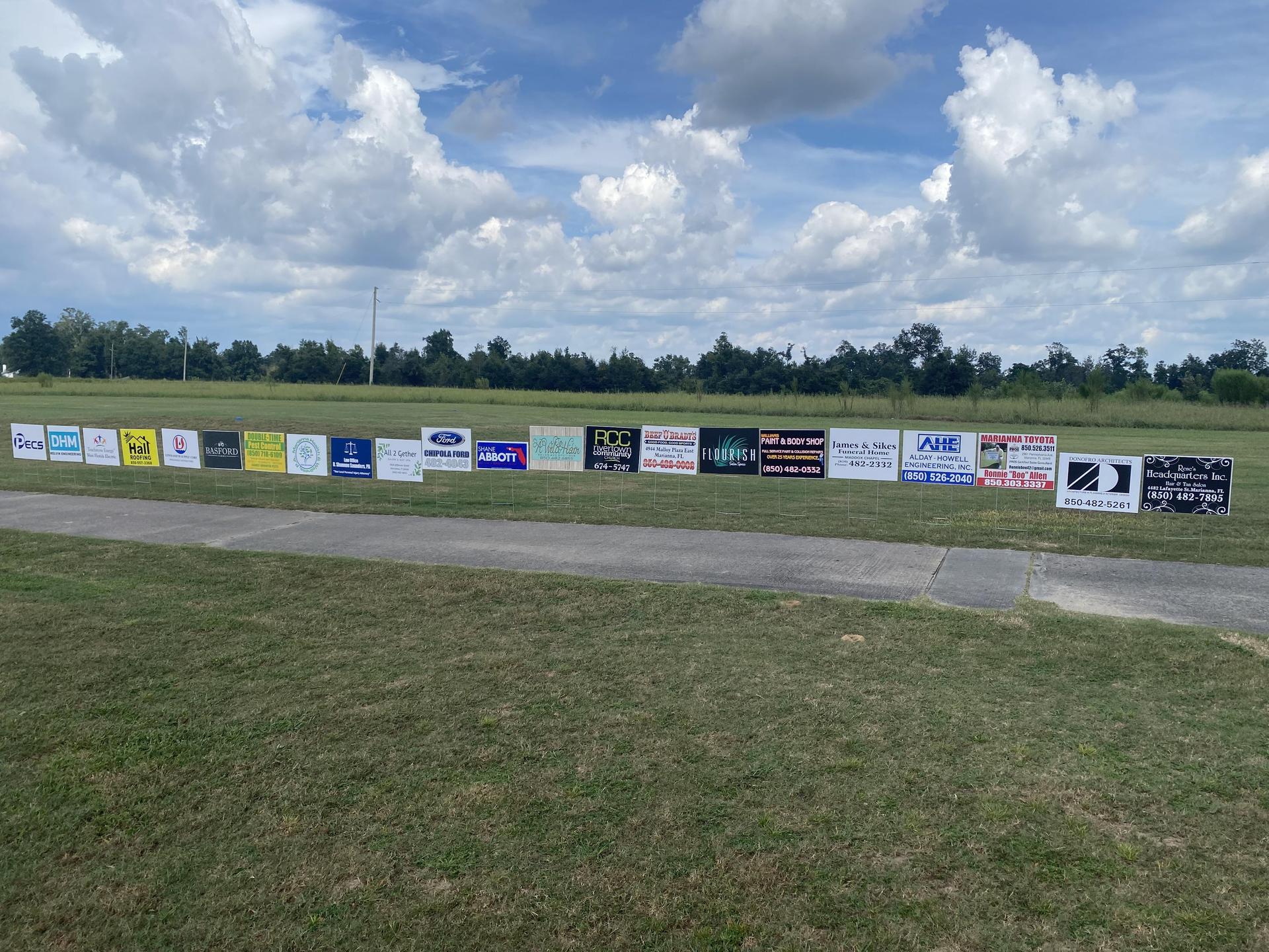 2022 Sponsors Display – Golf – Marianna High School