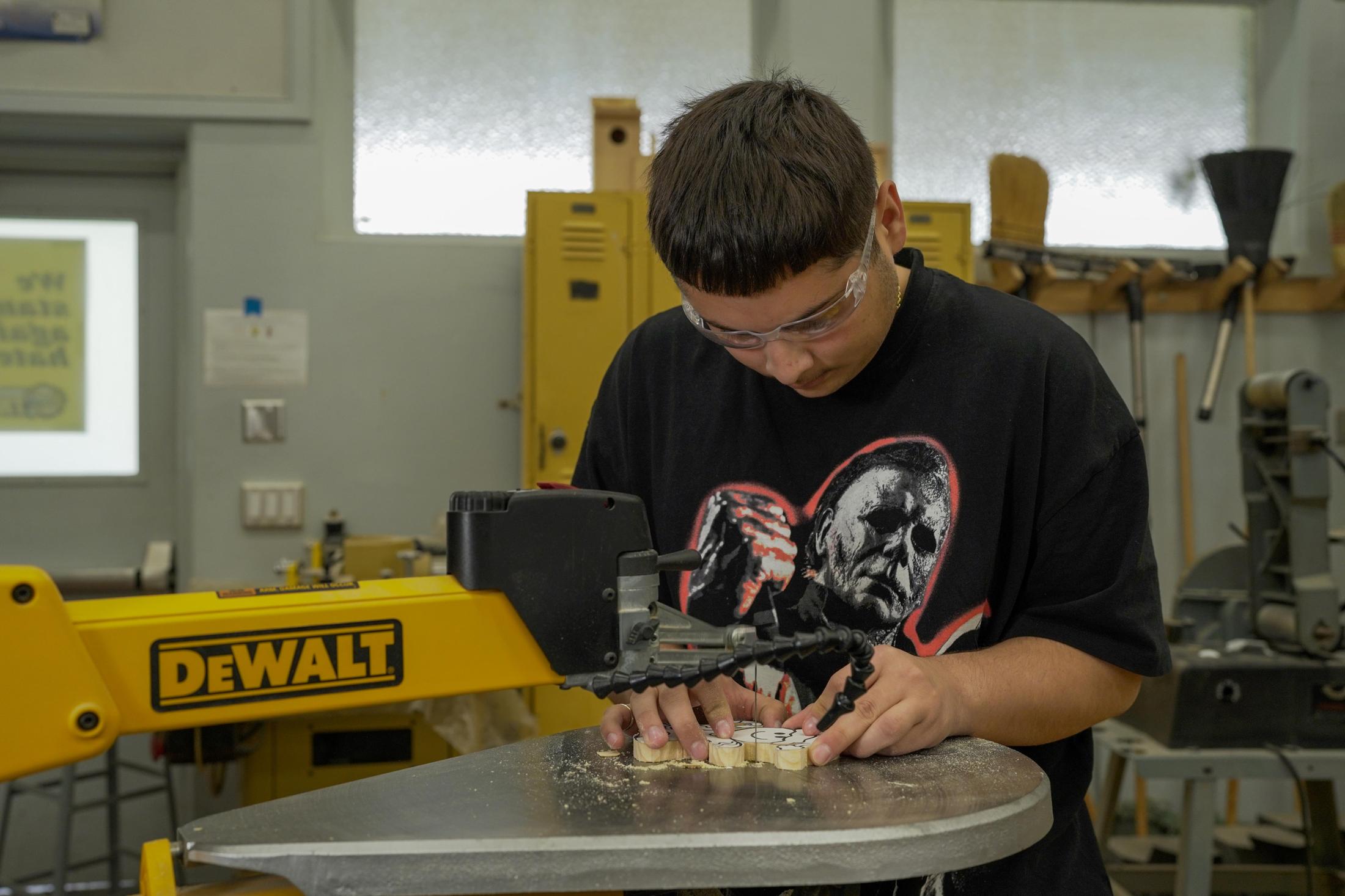 Woodworking Technology – Woodworking Technology – San Fernando Senior High