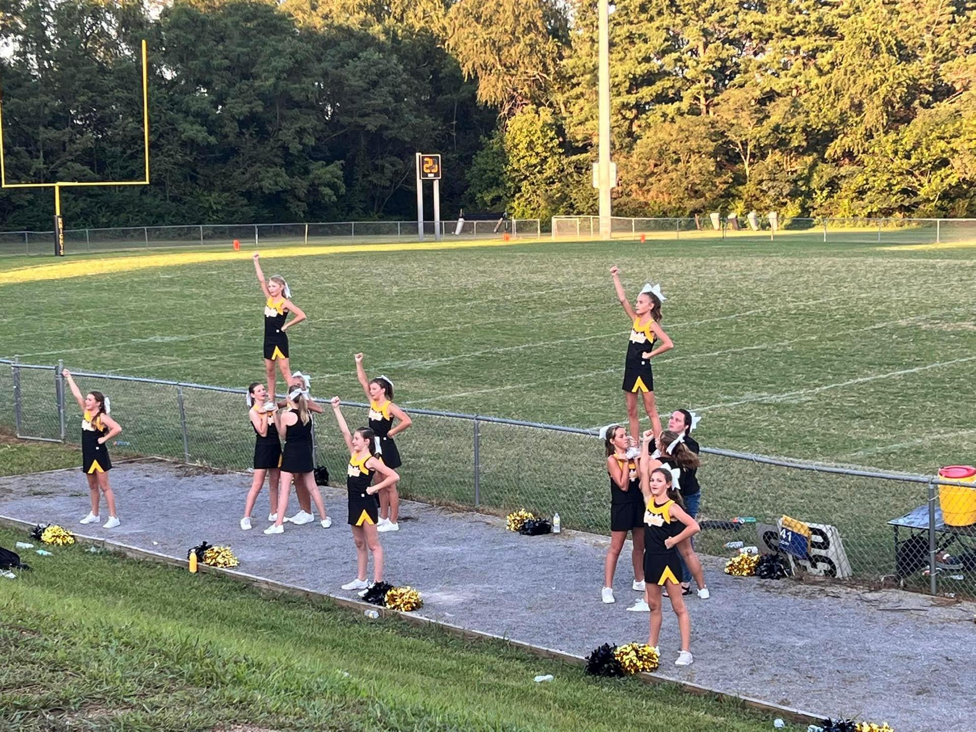 Cheer Photos – Cheerleading – Chuckey-Doak Middle School