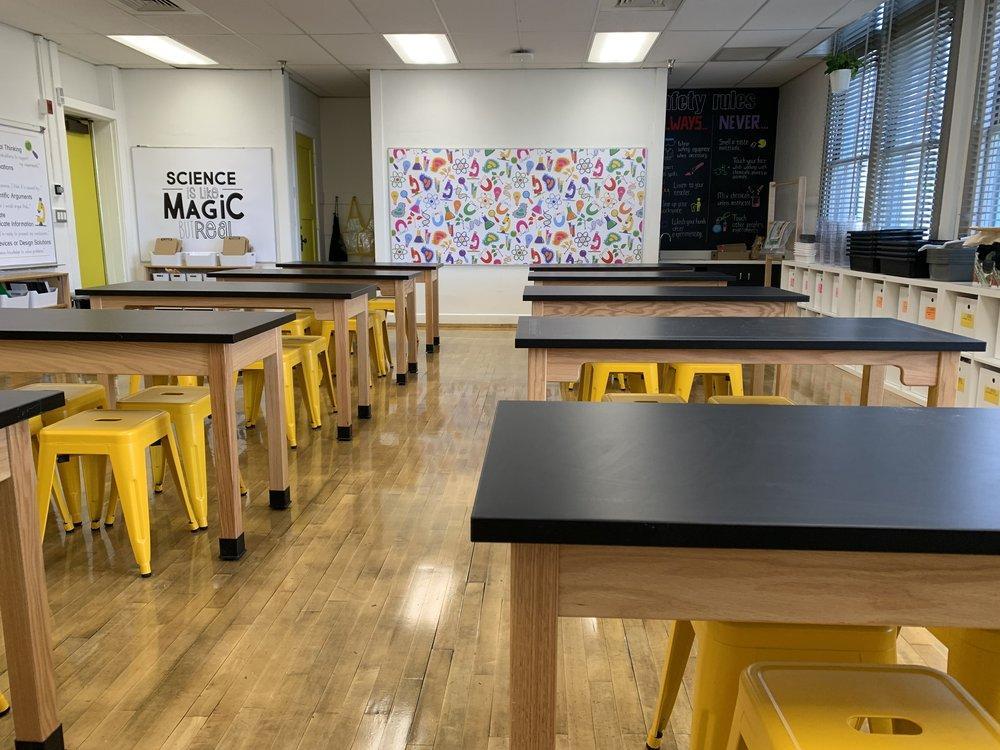 Science Lab – Education – Gardner Street Elementary
