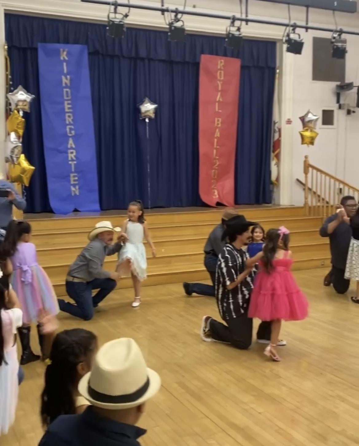 Visual & Performing Arts – PROGRAMS – Breed Street Elementary