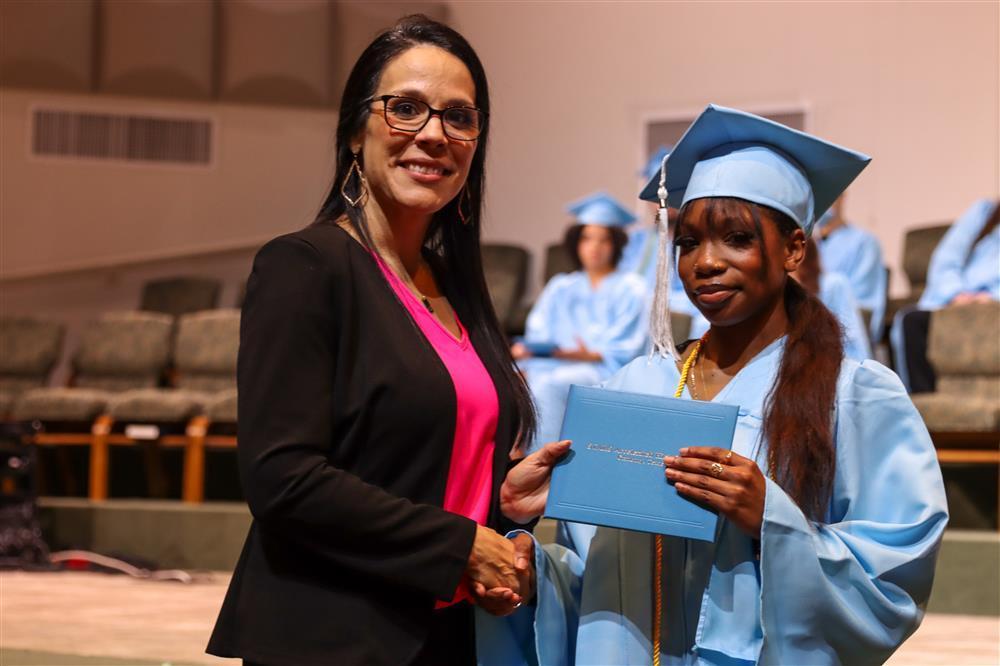 Fall 2022 – STARS Graduation – STARS Accelerated High School