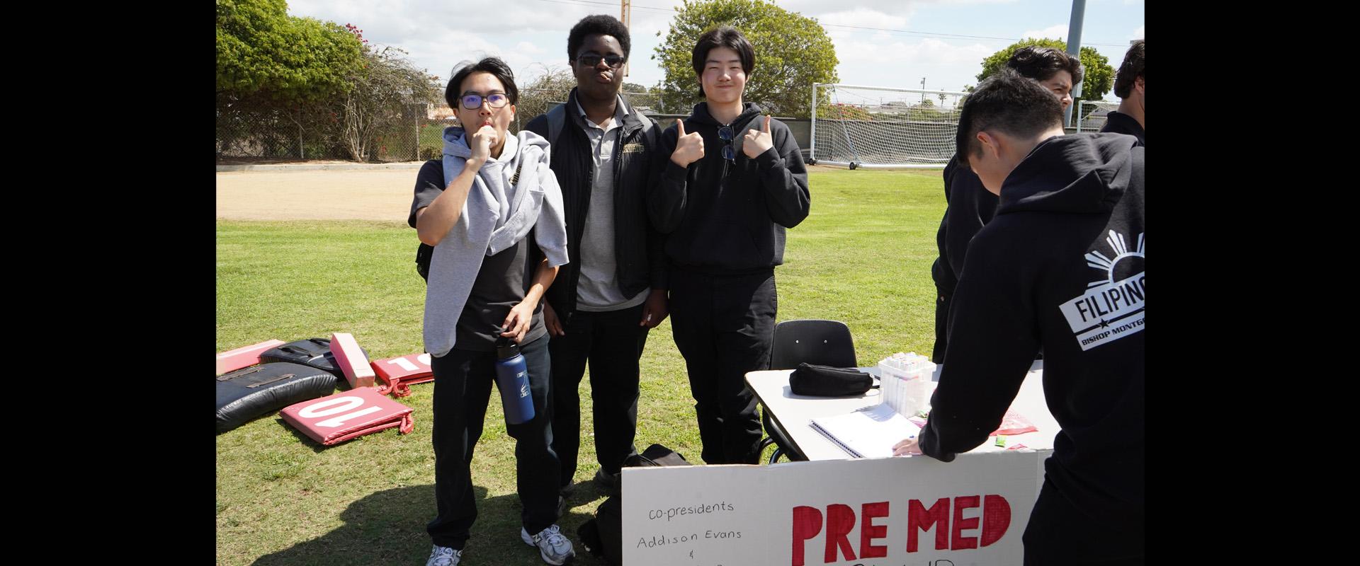 Pre-Med Club – Clubs – Bishop Montgomery High School