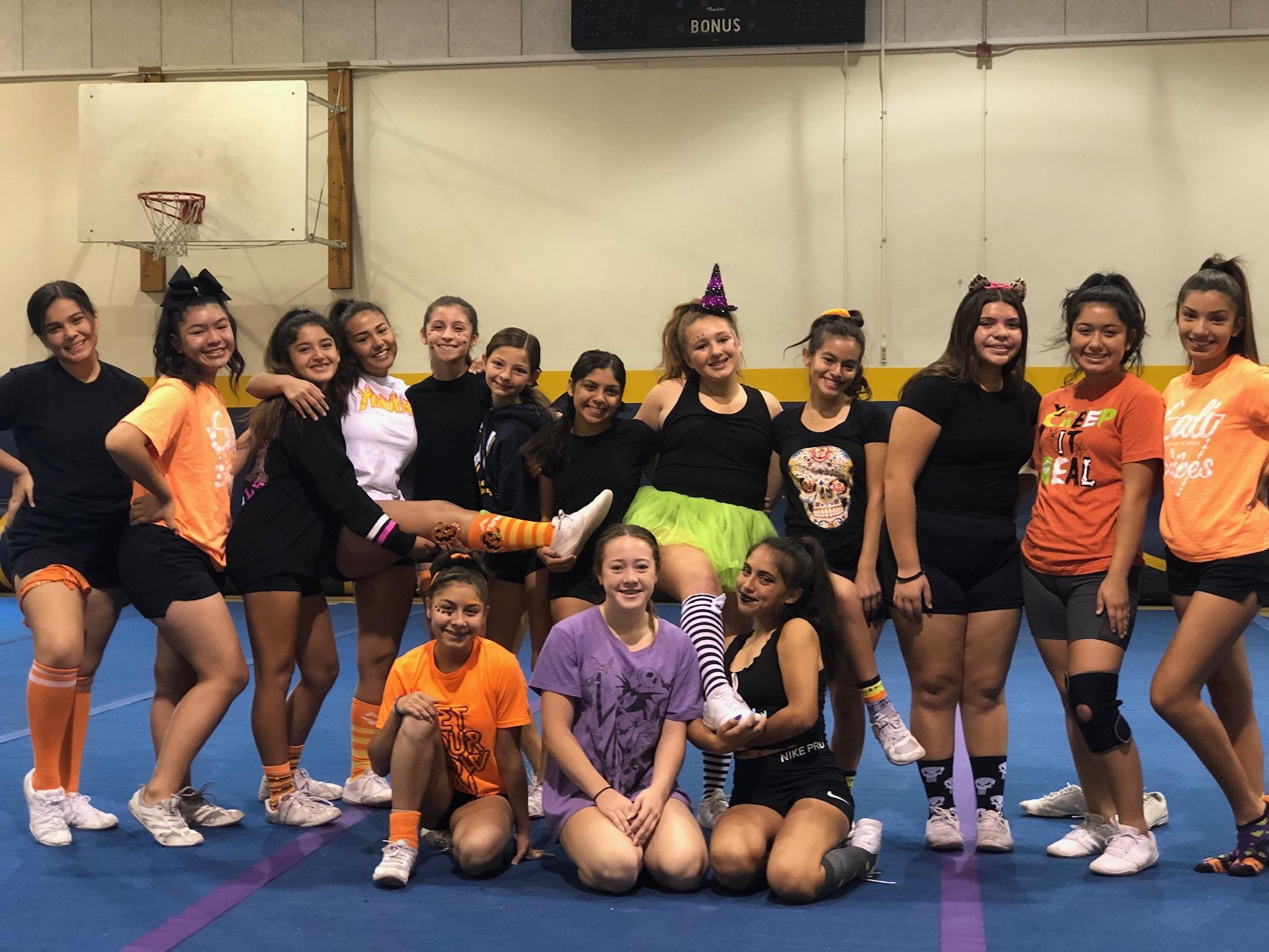 Show Cheer | Competition – Cheer & Song – California High School