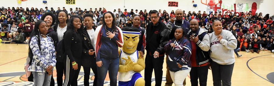 Leuzinger High School