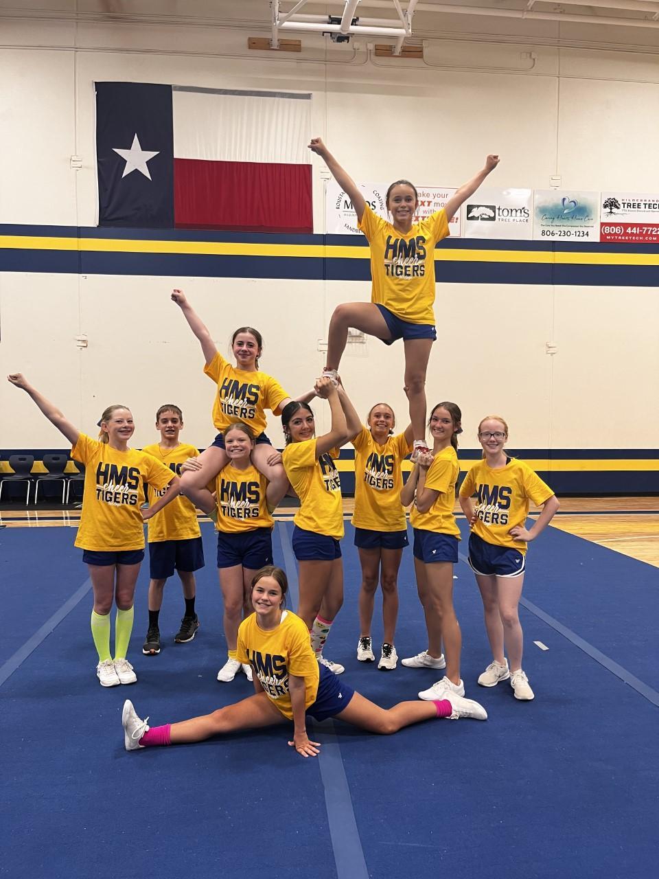 HMS Cheerleading – Cheer – Heritage Middle School