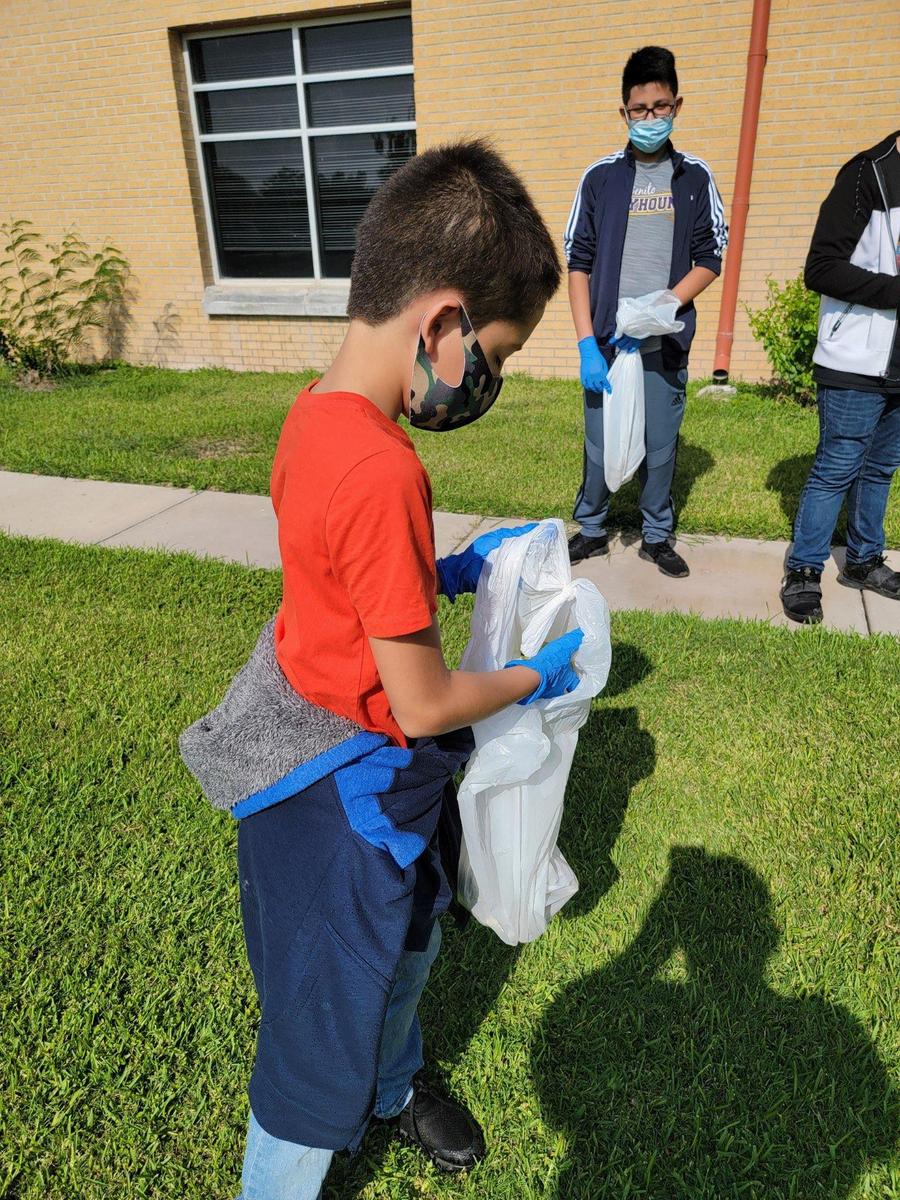 Photo/Video Gallery – LOTC – Riverside Middle School