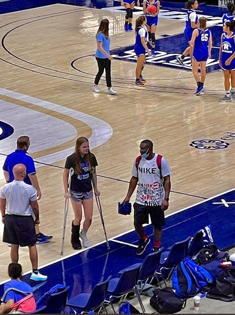 Lady Rockets Basketball – Girls Basketball – Rockvale High School