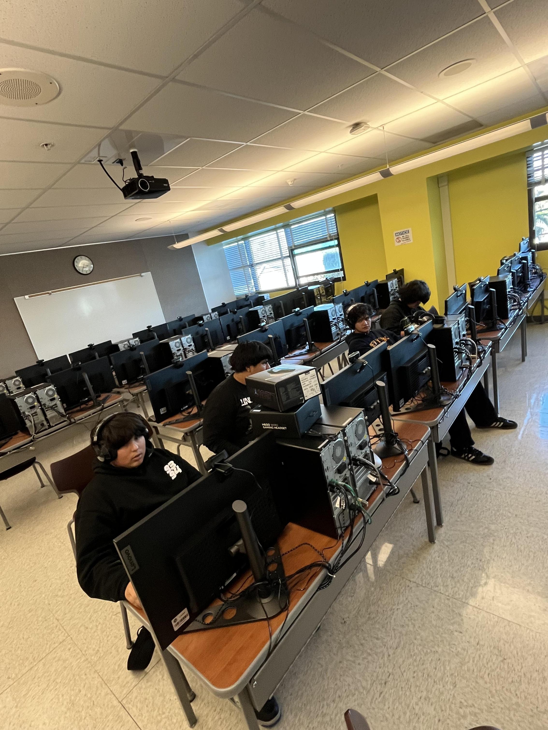 Esports – The Critical Design and Gaming STEM Magnet (C:\DAGSM ...