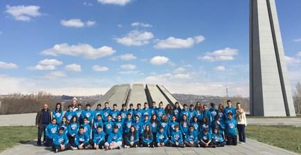 Vahan & Anoush Chamlian Armenian School